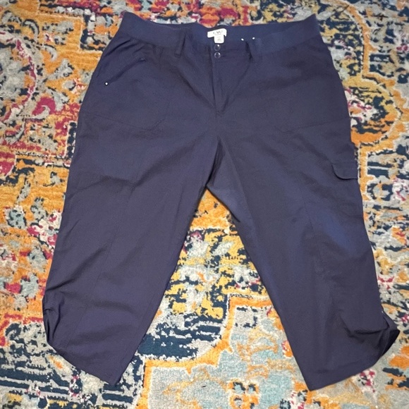 Cato | Pants & Jumpsuits | Cato Cropped Capri Pants | Poshmark